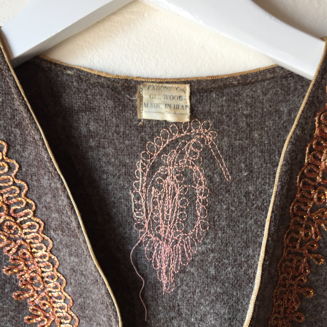 Vintage Iranian Wool Vest with Gold Embroidery (M) – High Class Hillbilly